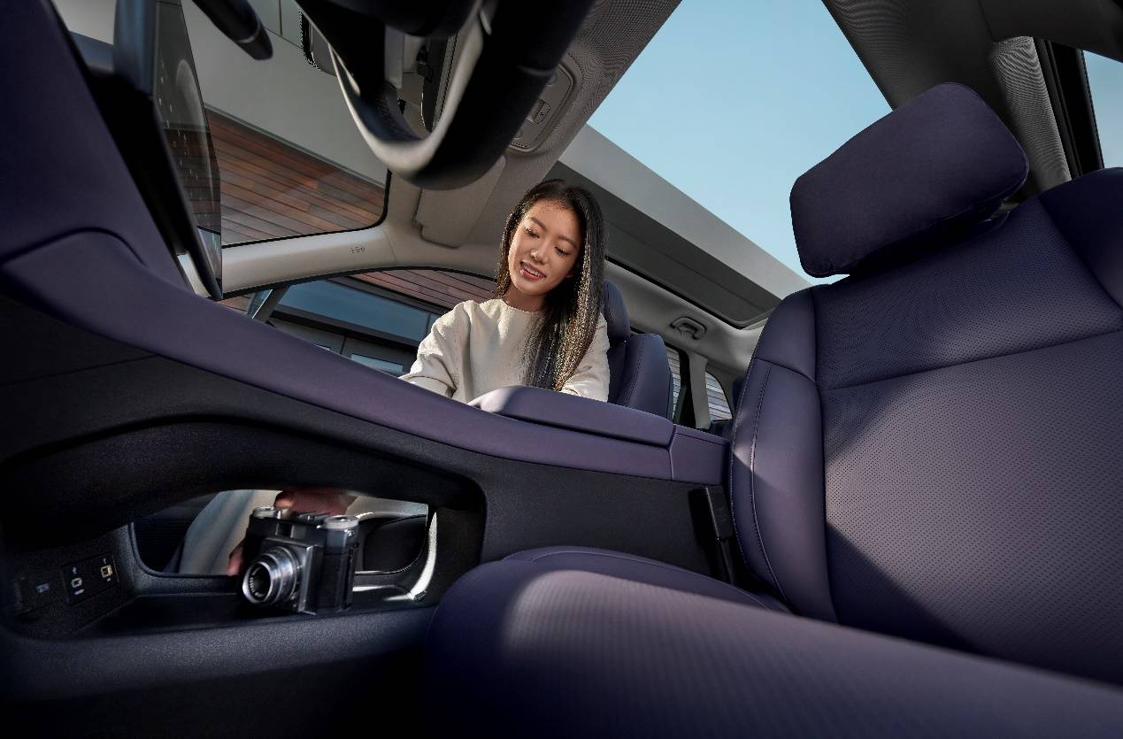 15.18万起，配8295芯片+激光雷达，零跑C10正式开启预售！_搜狐汽车_搜狐网