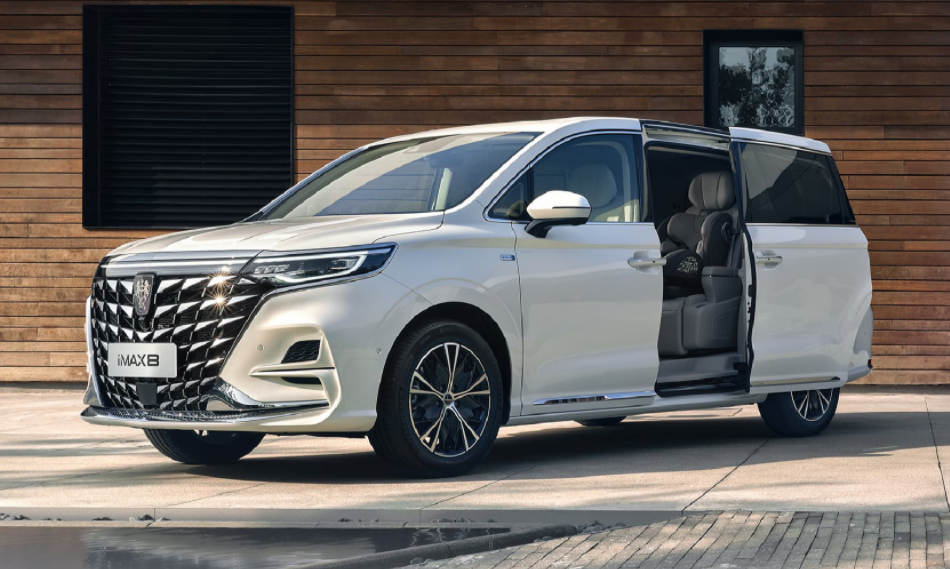 比GL8更值得选购的荣威iMAX8，它的产品力真有这么强吗？_搜狐汽车_搜狐网