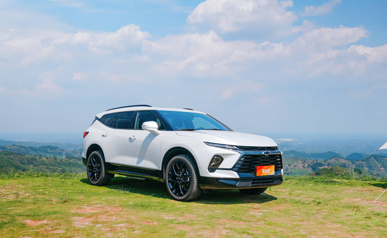 对比奔驰GLK/奥迪Q5L/蔚来ES6，十年中型豪华SUV流行趋势大变迁_搜狐汽车_搜狐网