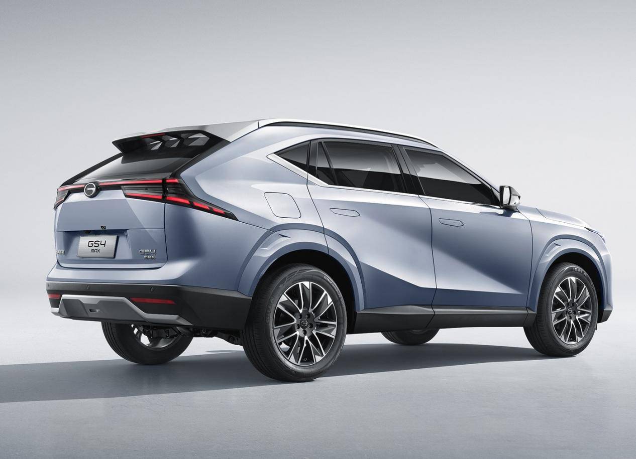 设计霸气、1.5T有177马力，传祺GS4 MAX上市，11.58万起_搜狐汽车_搜狐网