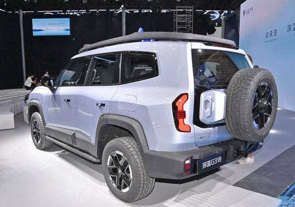 新时代硬派SUV长啥样？看看深蓝G318就知道了！_搜狐汽车_搜狐网