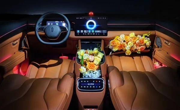 问界M7 Max底盘大升级，CDC减振器+华为智能控制，驾乘新体验！_搜狐汽车_搜狐网