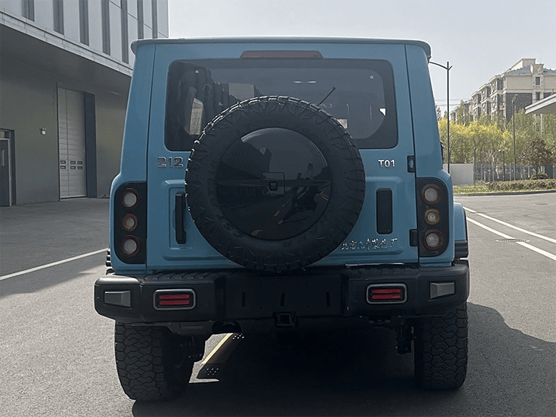 全新北汽制造BJ212内饰细节图片曝光：越野配置方案基本确认_搜狐汽车_搜狐网