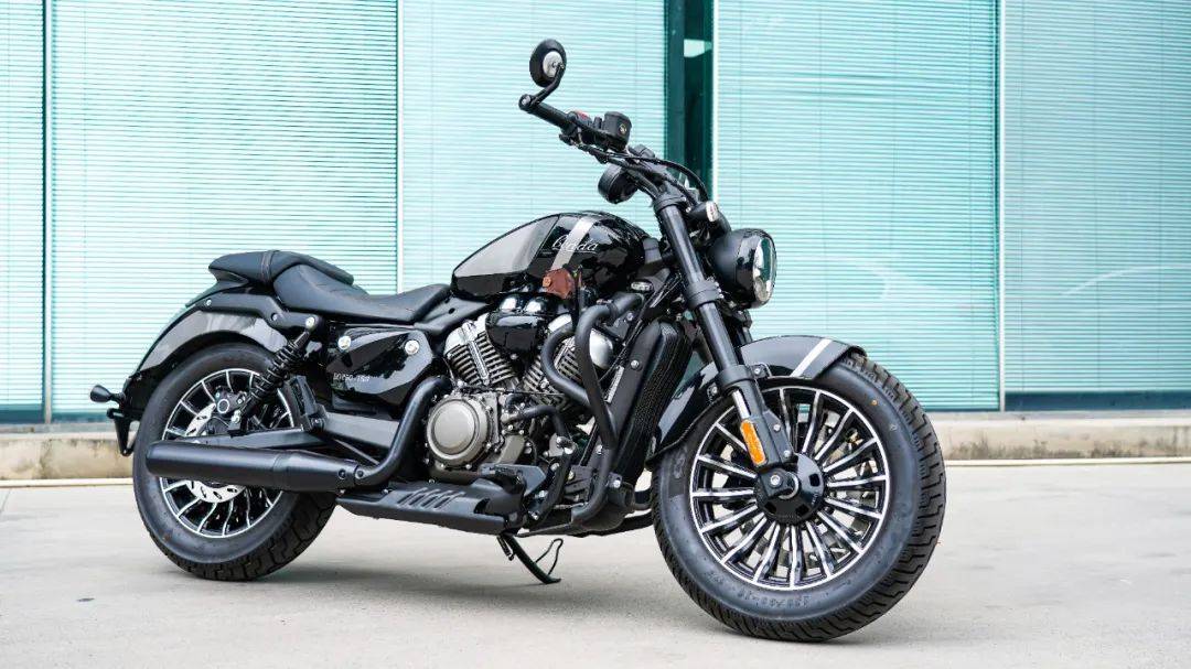 用颜值再次定义入门级巡航—16980元奔达灰石250静态测评_搜狐汽车_搜狐网