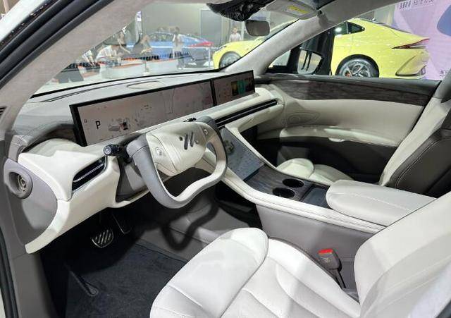 智己LS7 Max价格公布！33.98万起售，搭载2颗激光雷达，内饰有优化_搜狐汽车_搜狐网