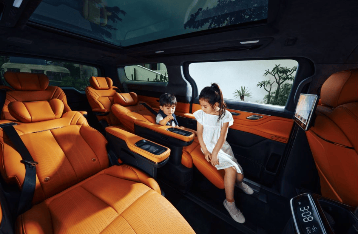 37.99万元起 LEVC翼真纯电MPV L380正式上市_搜狐汽车_搜狐网