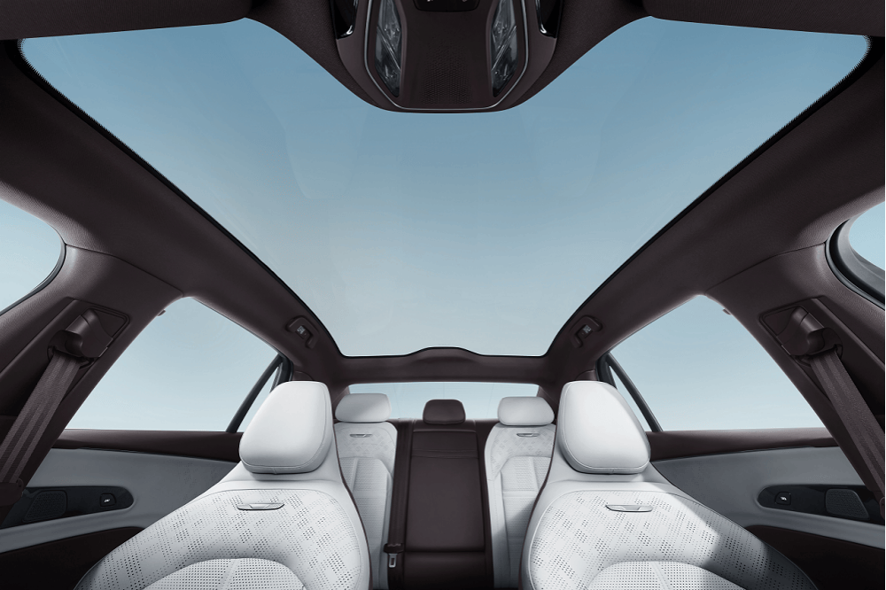 丝路上的国车风采：红旗 EH7 勇往直前_搜狐汽车_搜狐网