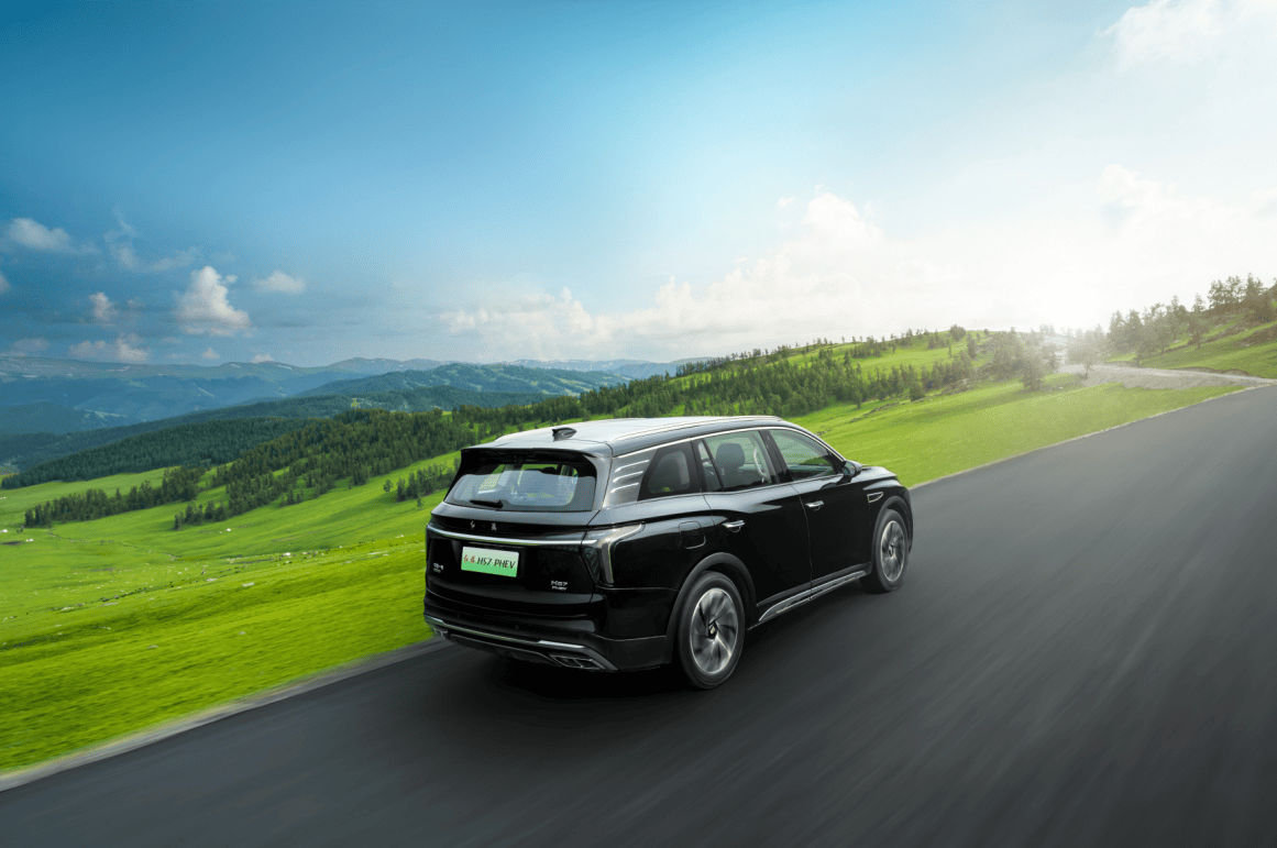 红旗HS7 PHEV超级智慧旗舰SUV开启预售，先享价25.98万元起。_搜狐汽车_搜狐网