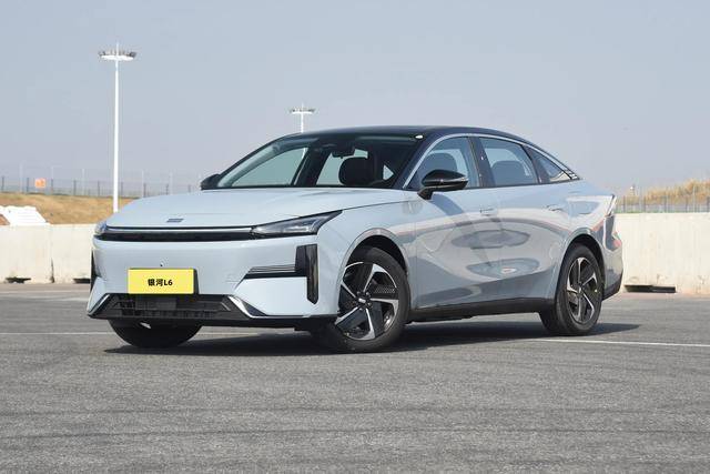 吉利银河L6创想版上市，配粉色车漆/麂皮内饰，售价12.98万元_搜狐汽车_搜狐网