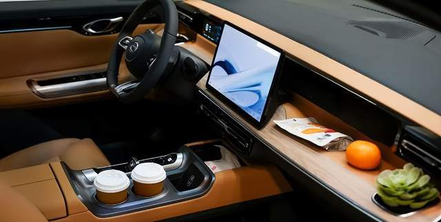 传祺新能源E8荣耀系列上市，16.68万起售，家用MPV最优选择？_搜狐汽车_搜狐网