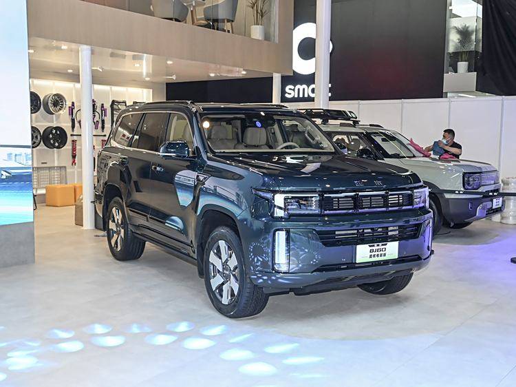 北京BJ60雷霆正式上市 售25.98万-28.58万，满油满电续航1200公里_搜狐汽车_搜狐网