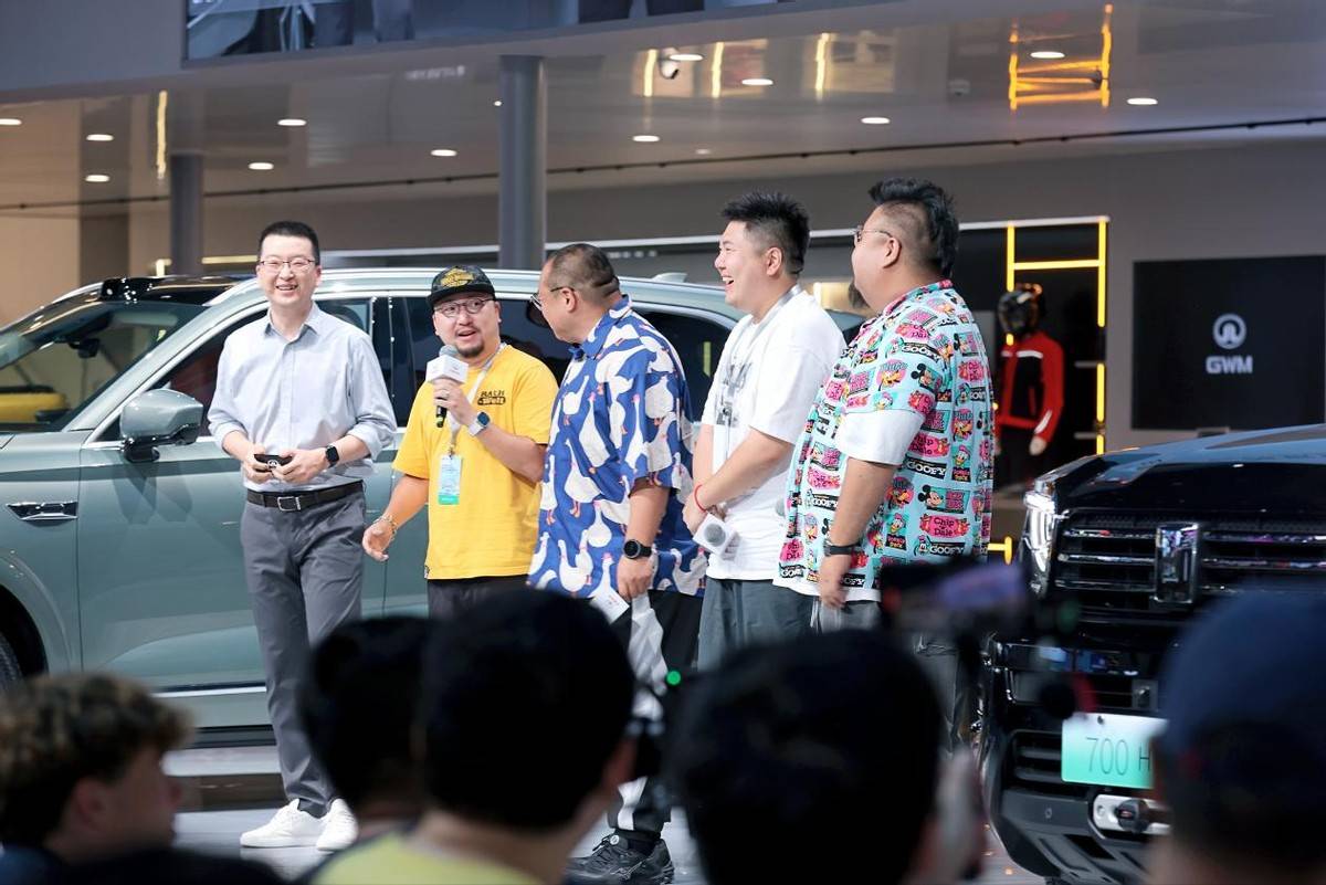 豪华新纪元：魏牌全新蓝山以科技之光照亮成都车展_搜狐汽车_搜狐网
