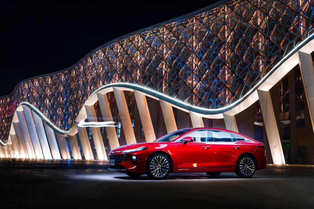 值得入手的B级大家轿，奔腾B70 7.59万元起_搜狐汽车_搜狐网