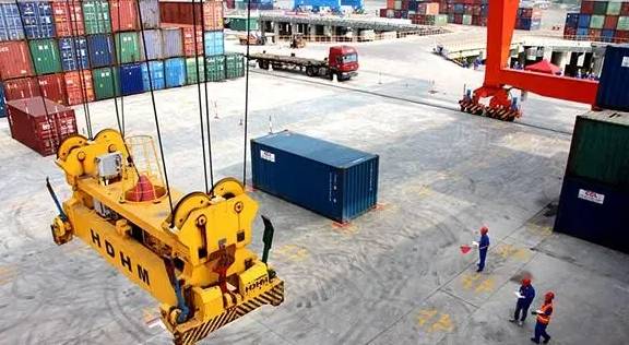 海运订舱THC与DTHC有什么区别_费用_集装箱_码头