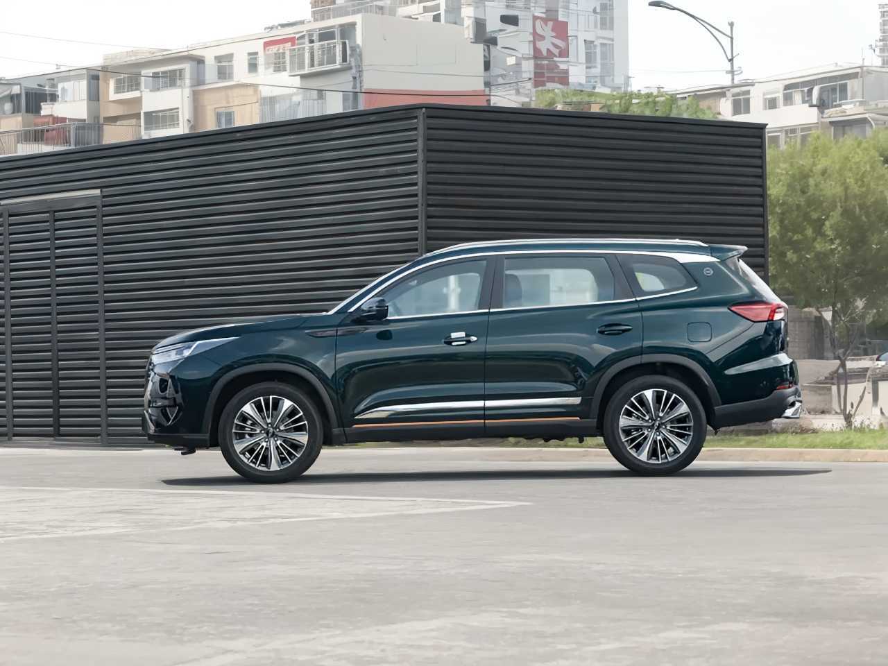 8AT变速箱带来顺畅驾驶，这就是奇瑞瑞虎8家族实力_搜狐汽车_搜狐网