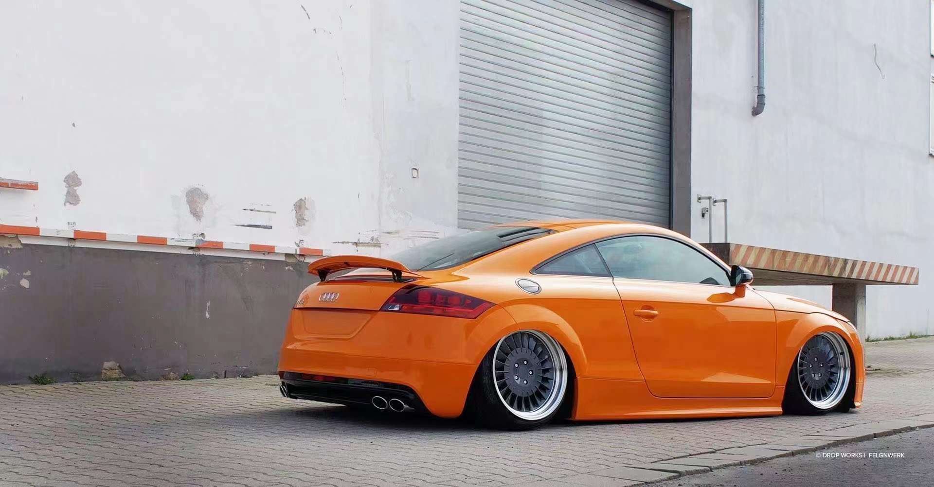 奥迪 TT 身披黄色战衣，AIRBFT 助力华丽蜕变_搜狐汽车_搜狐网