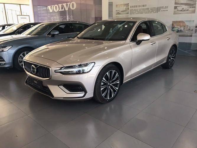 改善型豪华B级车，沃尔沃S60和奥迪A4L怎么选_搜狐汽车_搜狐网