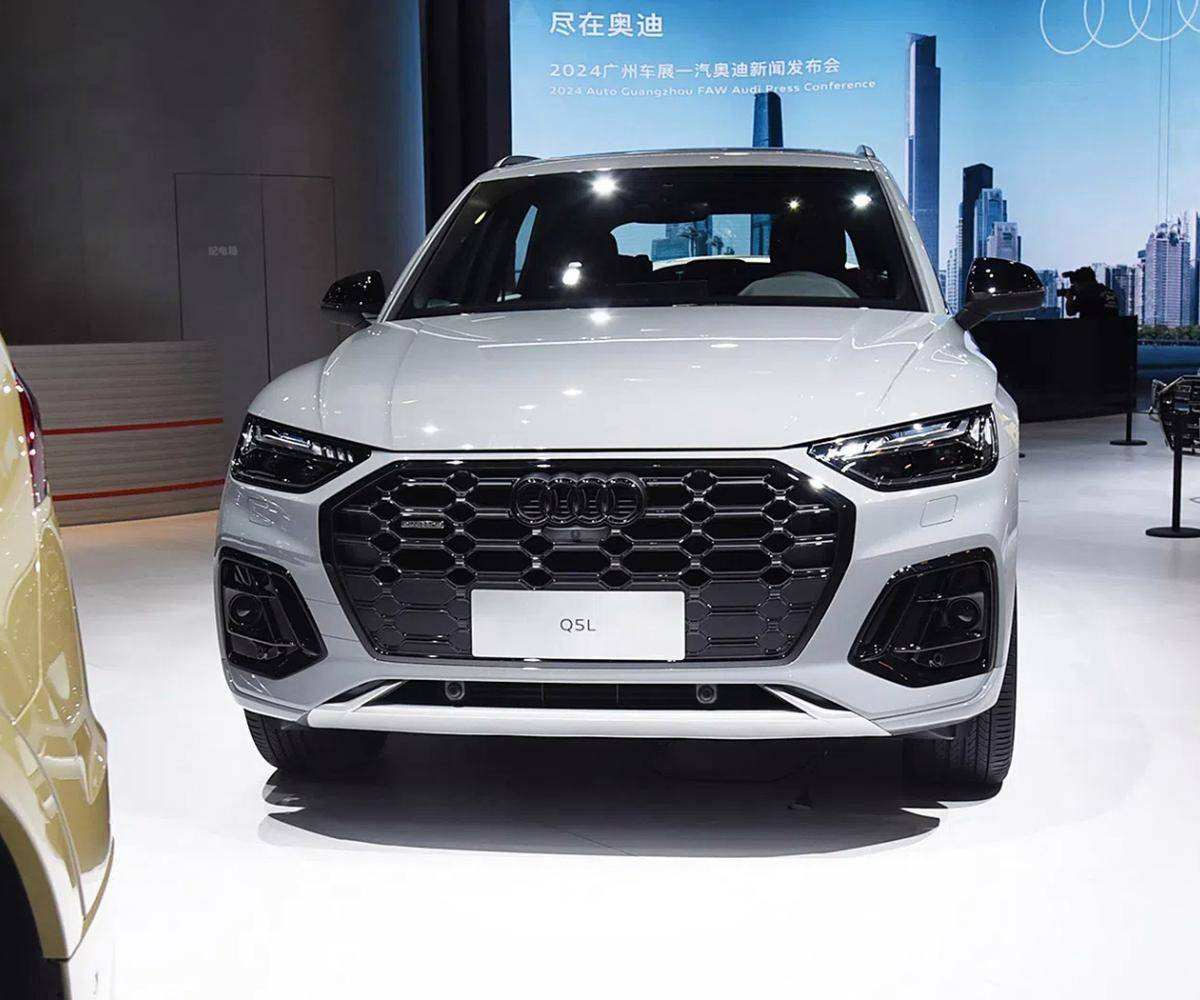 全新25款Q5L正式亮相，190马力配7挡湿式，比GLE帅气，落地或35万起_搜狐汽车_搜狐网