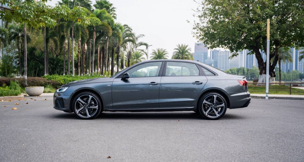 你理解豪华的本质吗？沃尔沃S60和奥迪A4L怎么选？_搜狐汽车_搜狐网