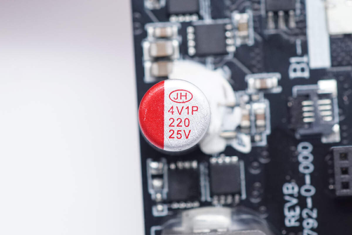 智融科技SW6306移动电源SOC方案获倍思采用，30W磁吸无线充电宝拆解_产品_设计_机身