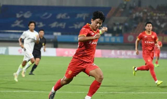 U21国足2-0战胜伊朗U20，21岁前锋崭露头角，或成武磊接班者_比赛_向余望_热身赛