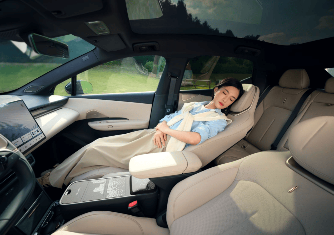 纯电续航530公里 限时13.59万元起 领克Z20年轻人的「心头好」_搜狐汽车_搜狐网