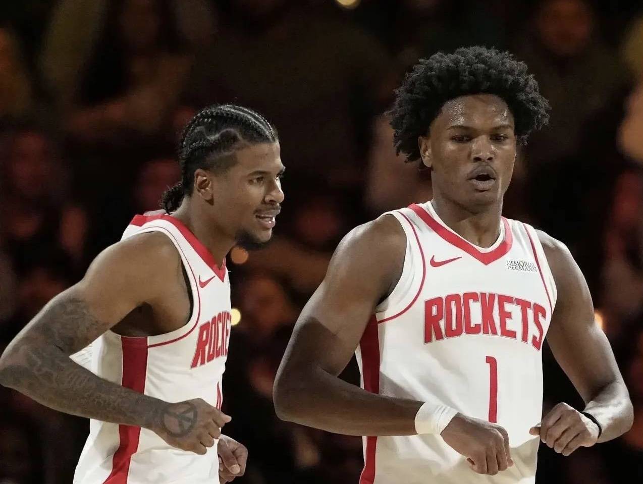 NBA：火箭队119-115击败湖人队，一战看明白3大球队核心，申京打强队真不行_篮板_防守