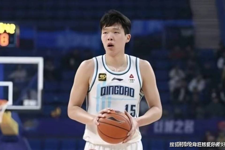 杨瀚森22分13篮板，CBA青岛客场104-93力克四川，我发现三个不得不说的事实_NBA