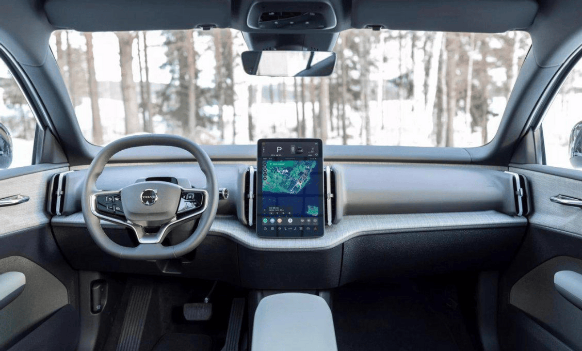 跨界新物种，沃尔沃EX30 CC有点酷_搜狐汽车_搜狐网