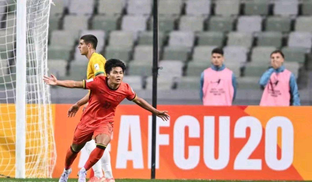 冉冉升起的新星：蒯纪闻入选上海海港，剑指中超与U20亚洲杯_球员_中国_足球俱乐部