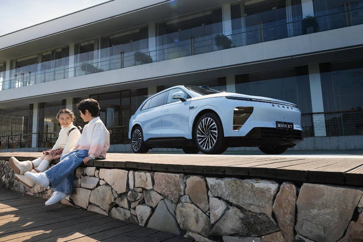 星纪元ET vs 理想L7：深度对比，揭秘中大型新能源SUV王者之选_搜狐汽车_搜狐网