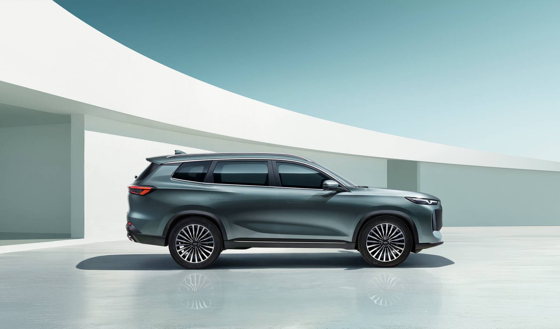 动力与科技的双重盛宴：奇瑞全新瑞虎8PLUS引领SUV新潮流_搜狐汽车_搜狐网