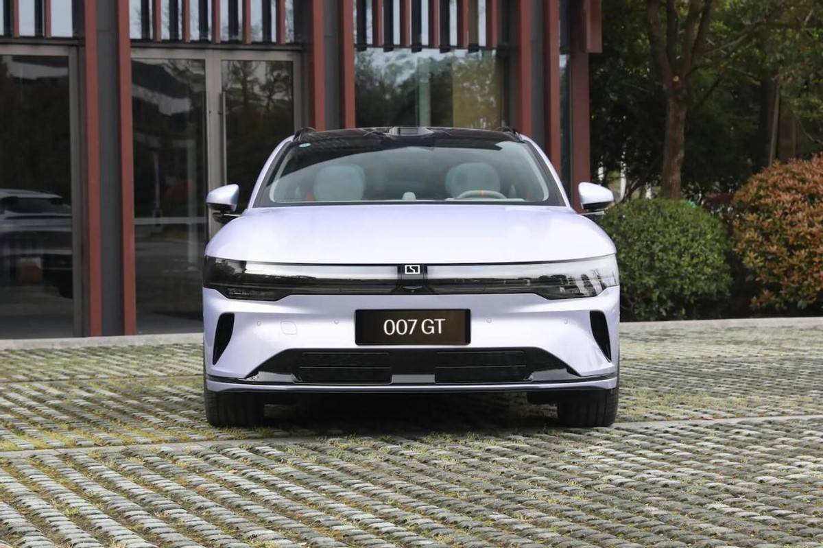 实拍极氪007GT，2.95秒破百+800V快充，还是猎装造型，值吗？_搜狐汽车_搜狐网