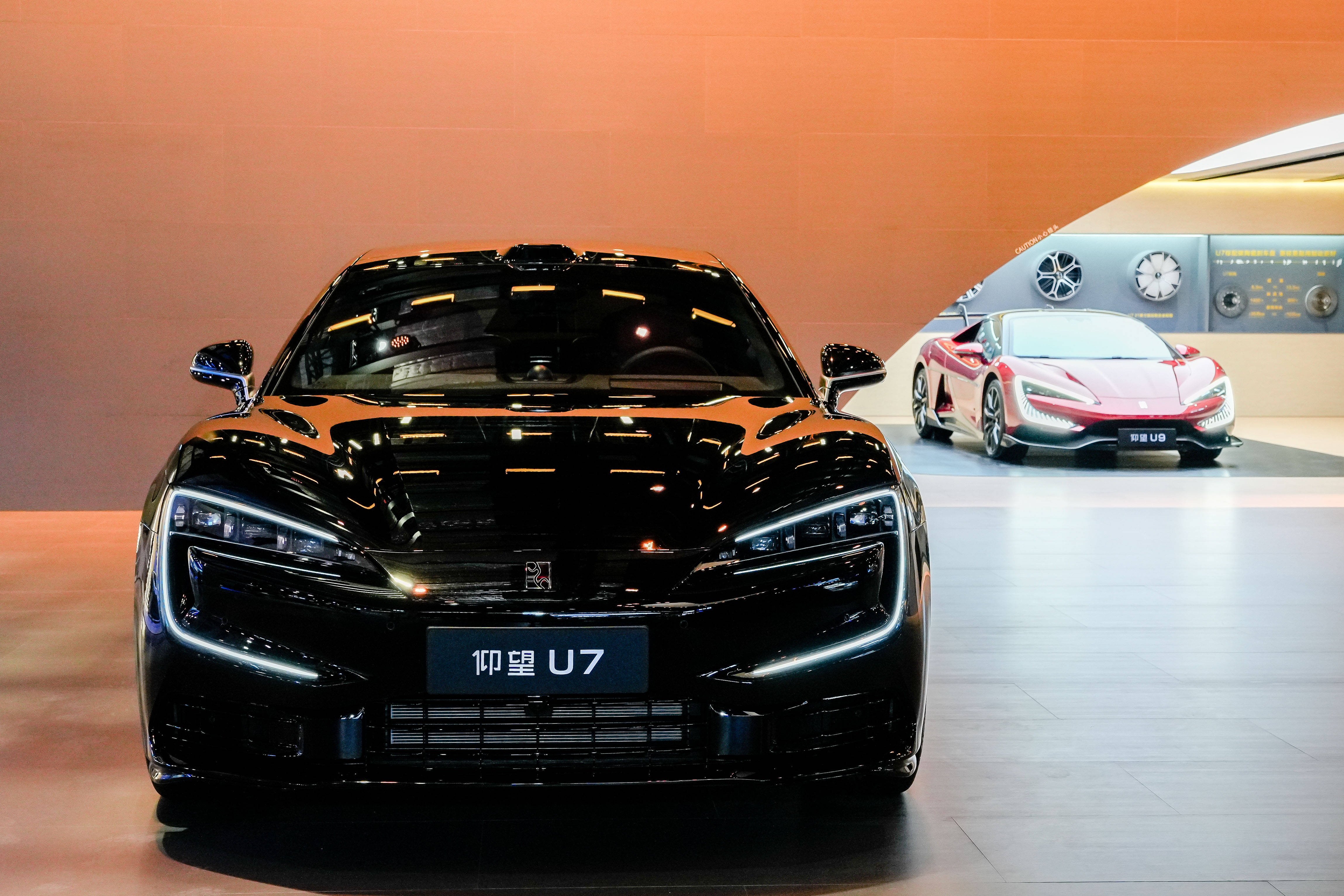 上海车展“顶流”新车，仰望U7爆棚人气实力大揭秘_搜狐汽车_搜狐网