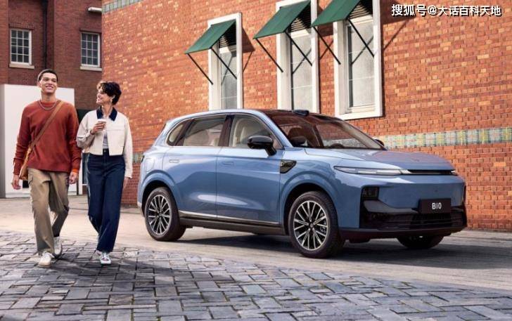 零跑B10，领跑中国紧凑型SUV向上突破_搜狐汽车_搜狐网