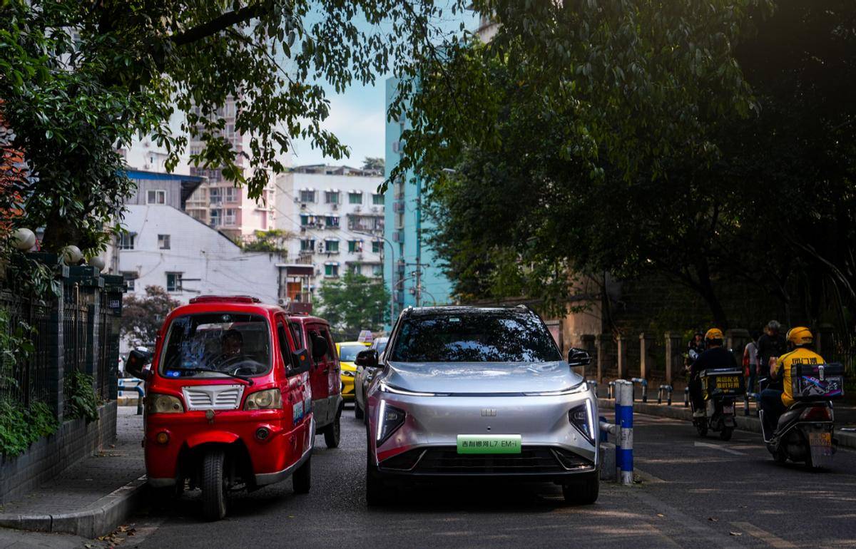 车主实测，吉利银河L7 EM-i：9.98万花出20万质感_搜狐汽车_搜狐网