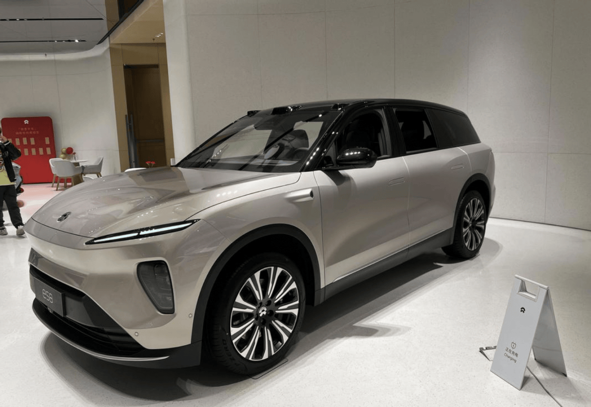 蔚来ES8换代，大七座有了，重回50万级旗舰头牌？_搜狐汽车_搜狐网