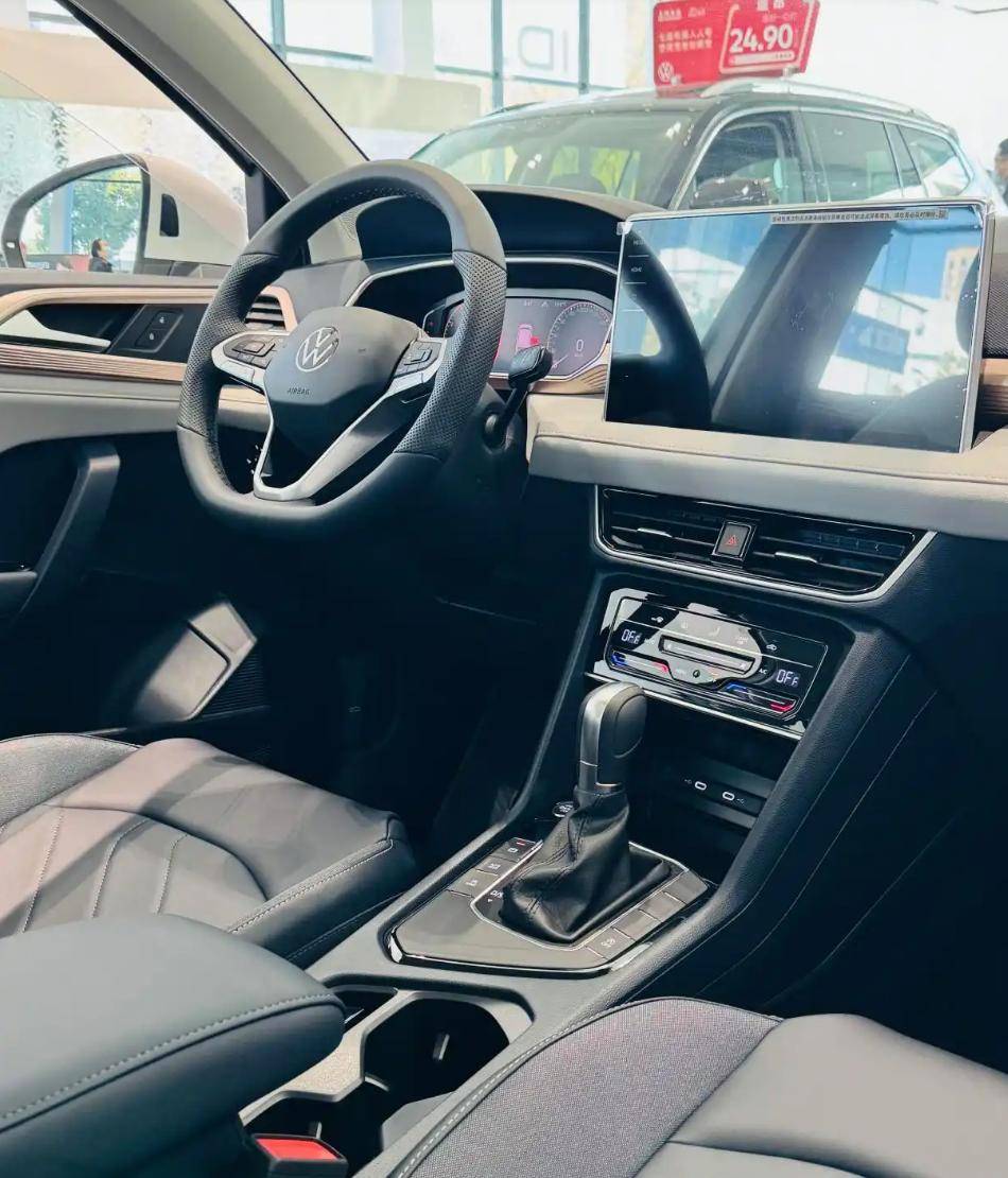 8万！大众打出“王炸”！新车配1.5T+6AT，比日系还省油_搜狐汽车_搜狐网