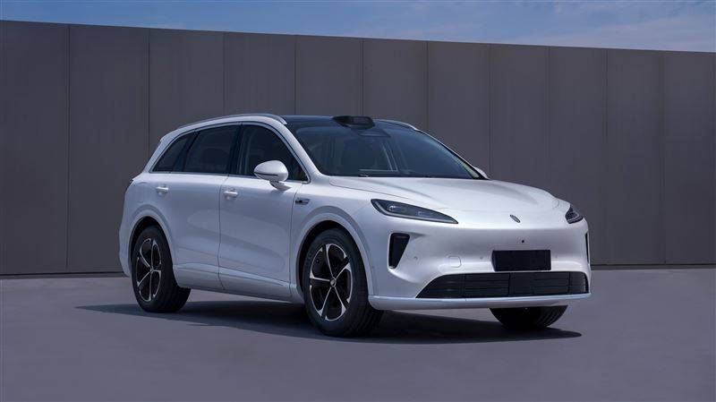 起价不到20万，搭载华为ADS4，尚界H5提前锁定爆款_搜狐汽车_搜狐网