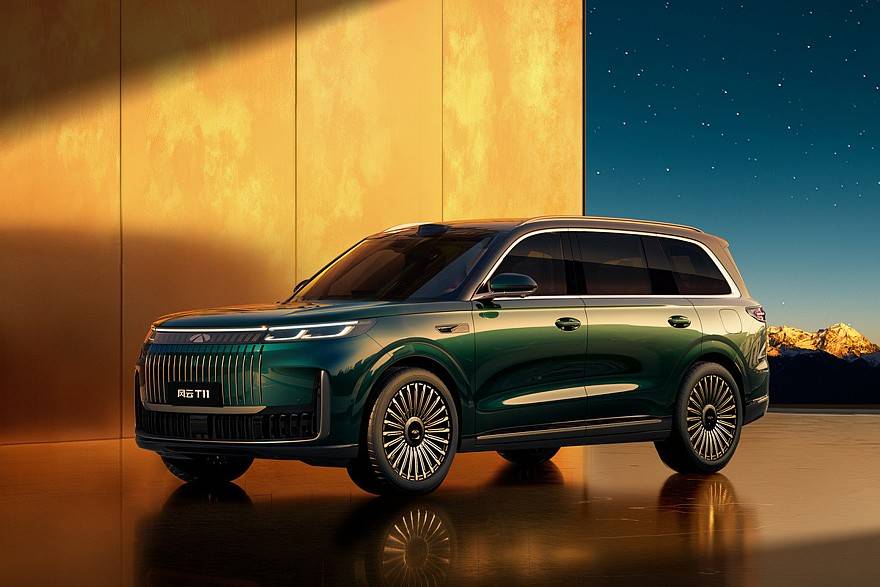 奇瑞风云T11开启预售：30英寸大屏，1.5T增程动力，对标理想L9_搜狐汽车_搜狐网