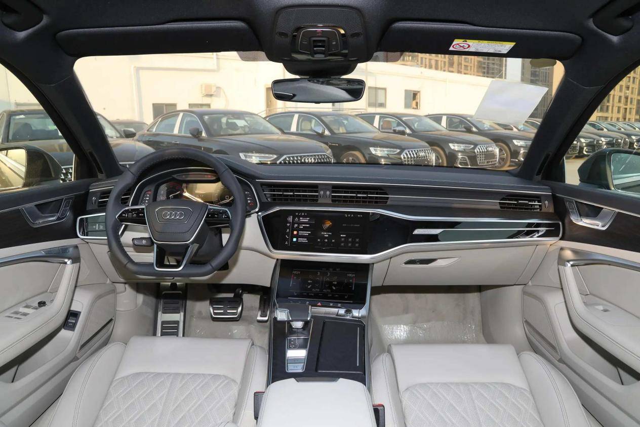 豪车硬碰硬，奥迪A6L和沃尔沃S90，到底该如何选？_搜狐汽车_搜狐网