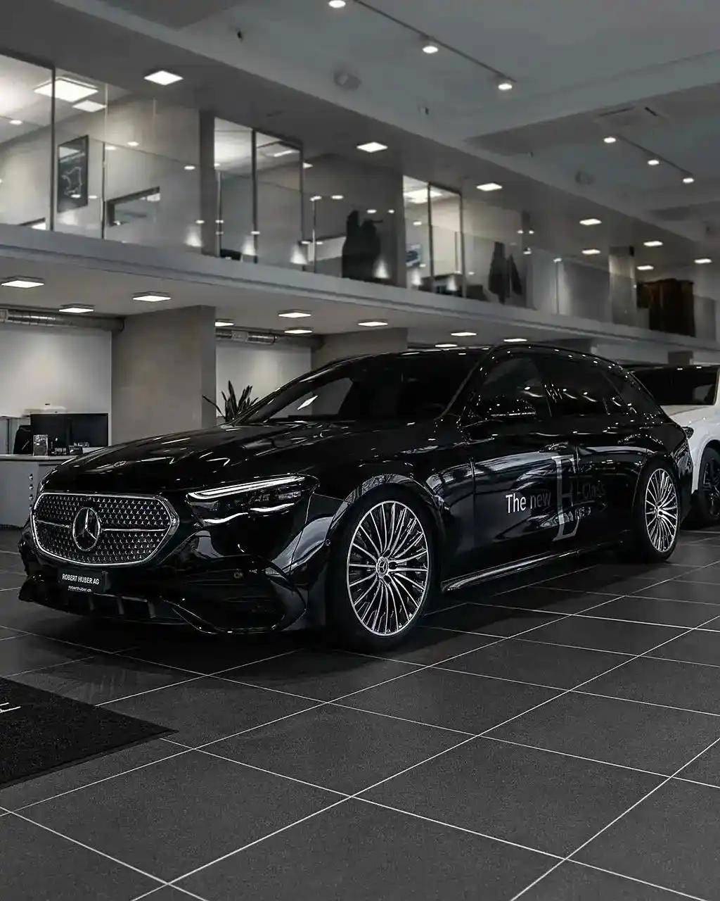 豪华新标杆！全新奔驰E级曝光，4 秒破百+L3智驾+头等舱座椅，奥迪A6L慌了_搜狐汽车_搜狐网