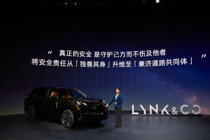 凭硬实力“入学”清华，全新领克08EM-P定义何为安全标杆_搜狐汽车_搜狐网