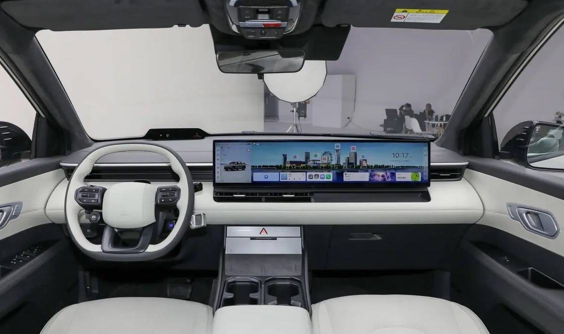 EO 弈欧11.98万起，用弗迪电池，能复制日产N7、铂智3X的火吗？_搜狐汽车_搜狐网