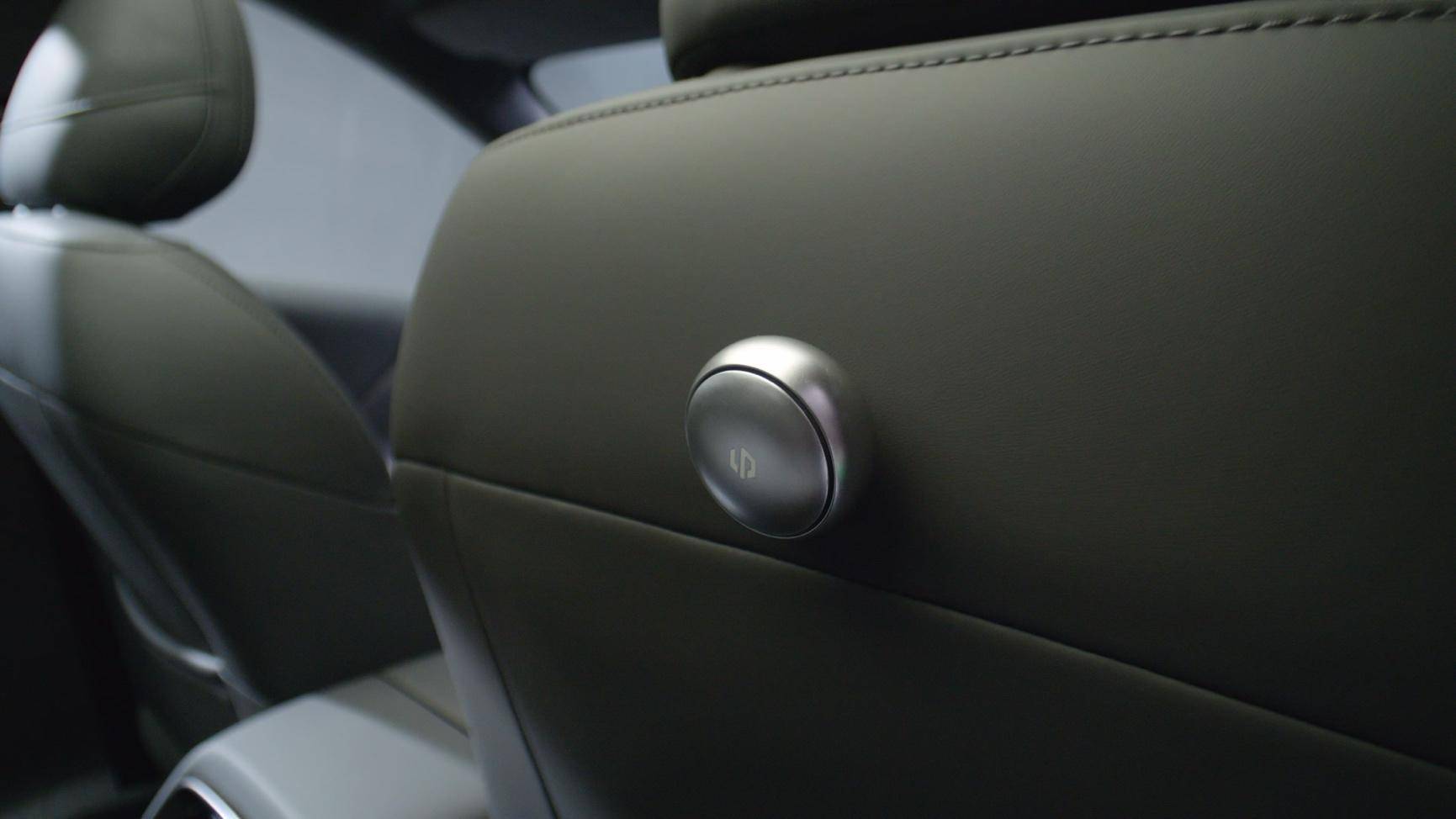 预售10.58万起 零跑Lafa5如何定义Z世代“高颜值运动轿跑”新标准？_搜狐汽车_搜狐网