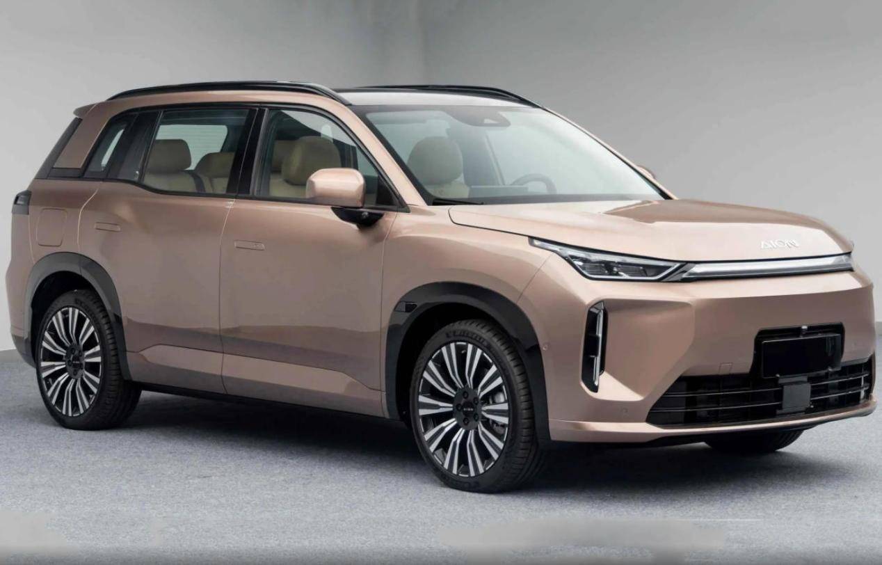 埃安i60怎么样？首次做增程车靠谱吗，搭载因湃电池_搜狐汽车_搜狐网