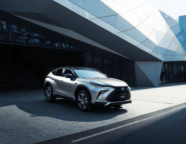 性价比豪华轿车 30 万级就能拿下