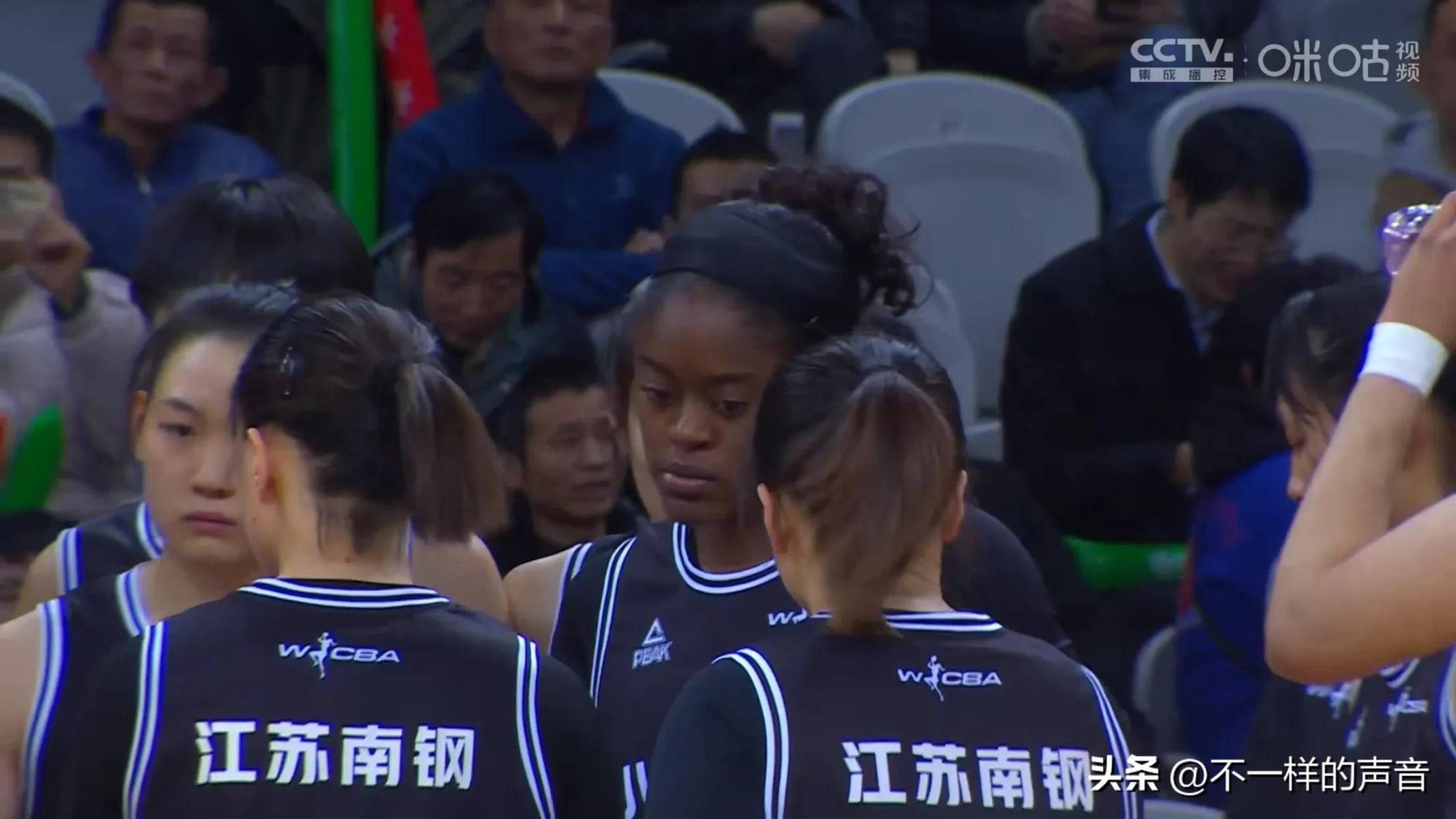 WCBA第五轮战报：江苏女篮63-47胜山东队，许晨妍17分，曹君伟9分
