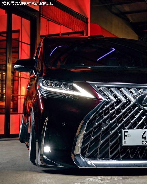 #奢华移动城堡#雷克萨斯LM改装AIRBFT气囊减震_搜狐汽车_搜狐网