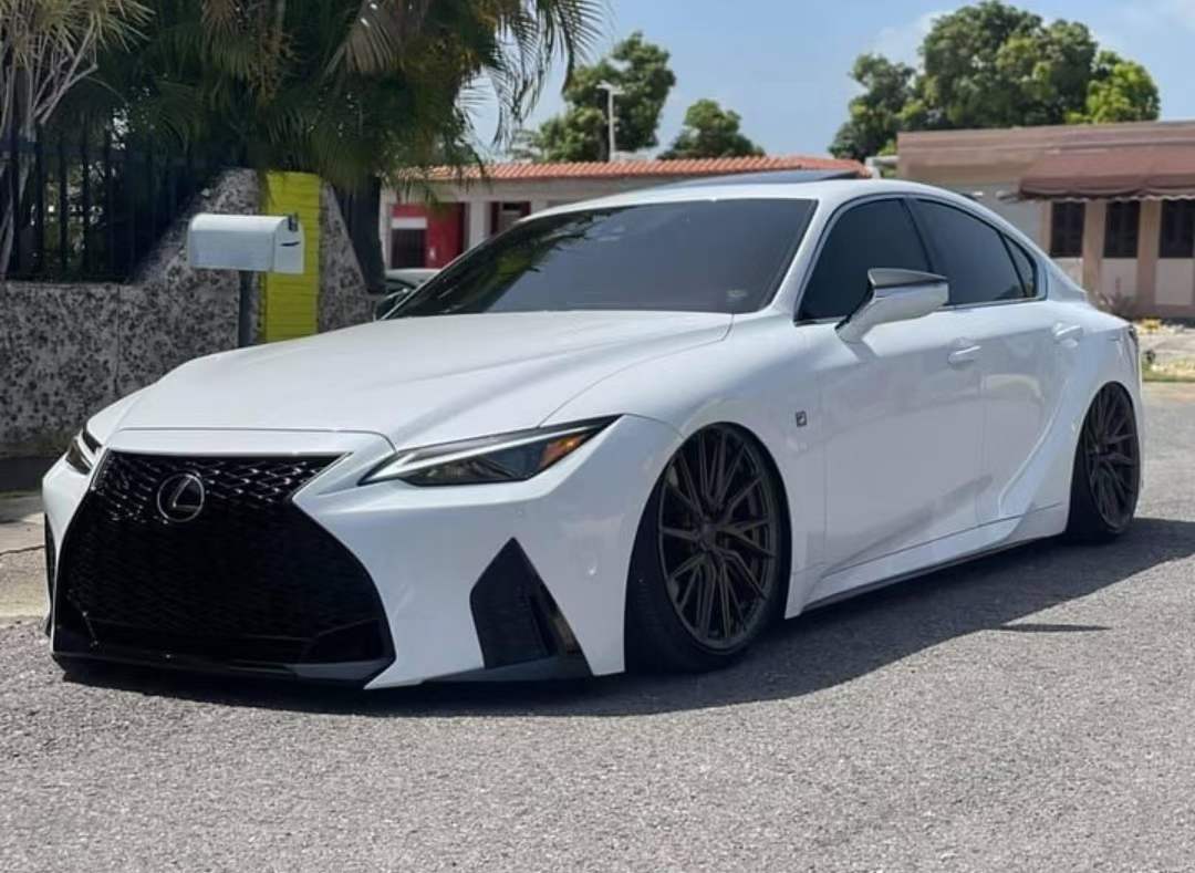 雷克萨斯 IS 的魅力重塑，airbft 气动避震定义非凡_搜狐汽车_搜狐网